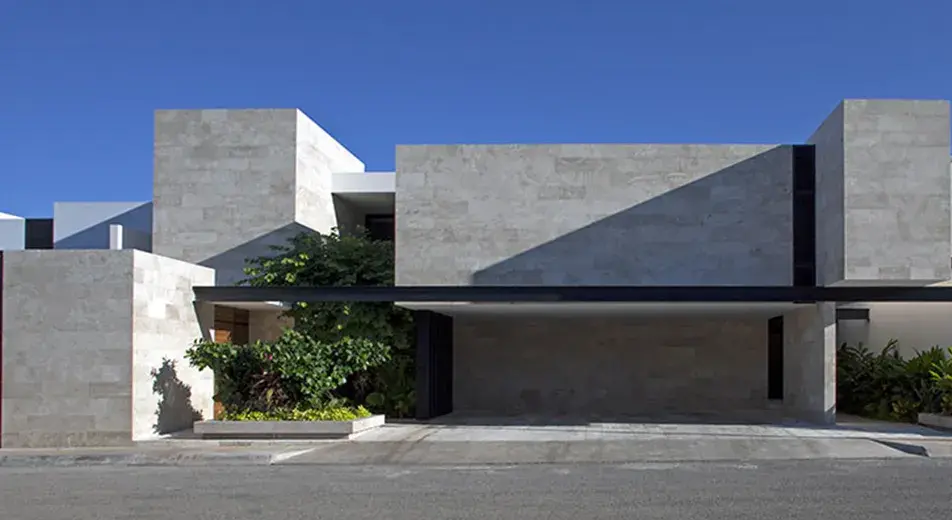 ¿Cuáles son las ventajas de usar cantera en una fachada?